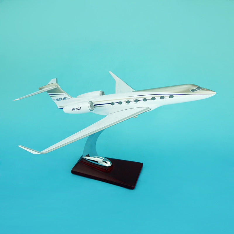 Gulfstream Aerospace Business jet G650ER Airplane Model (1:100 Scale ...